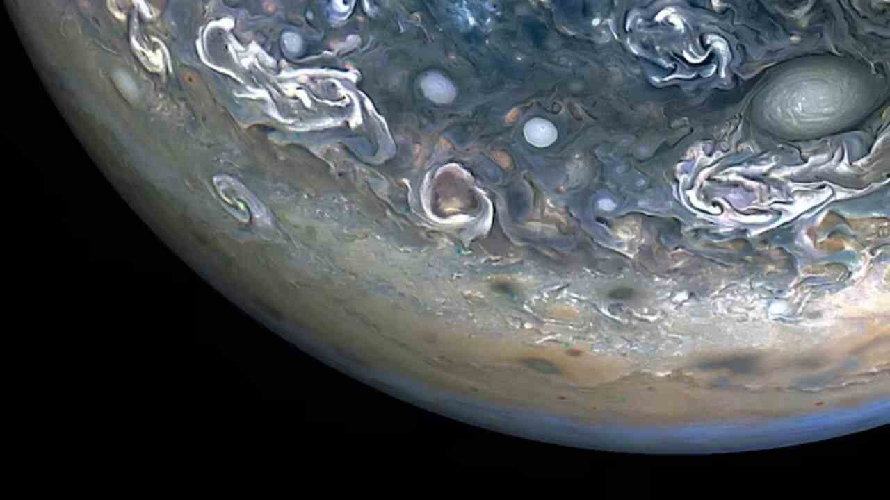 Juno Unveils Jupiter's Chaotic Heart: Hundreds of Cyclones Rage in ...