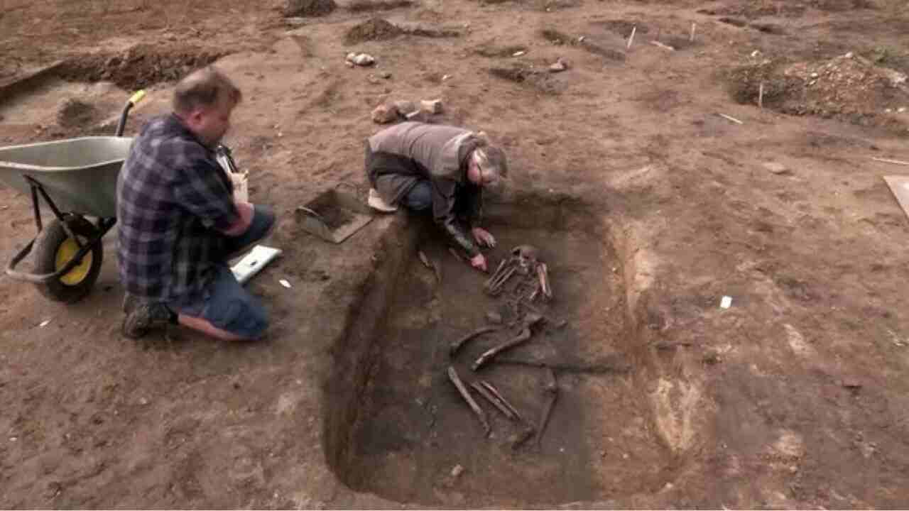 Archaeologists in Denmark Uncover 50 Viking-Era Skeletons